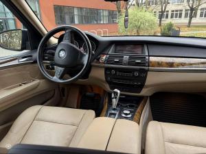 Zils BMW X5 2007 Klaipėda, ar dzinēja tilpumu 2.98 L un nobraukumu 295 tūkst. km par 5700 €, foto 21 vietnē AUTOMOTO.COM.LV
