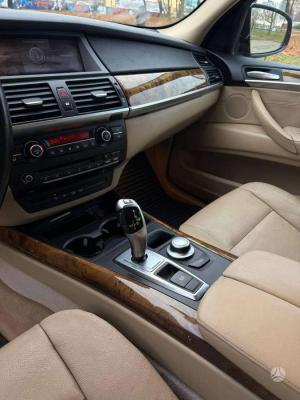 Zils BMW X5 2007 Klaipėda, ar dzinēja tilpumu 2.98 L un nobraukumu 295 tūkst. km par 5700 €, foto 13 vietnē AUTOMOTO.COM.LV