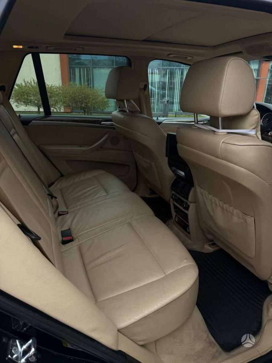 Zils BMW X5 2007 Klaipėda, ar dzinēja tilpumu 2.98 L un nobraukumu 295 tūkst. km par 5700 €, foto 21 vietnē AUTOMOTO.COM.LV