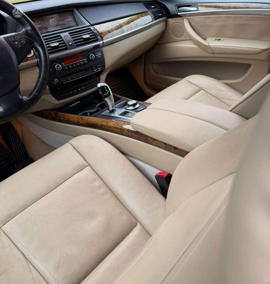 Синий БМВ Х5 2007 в Клайпеда, объемом двигателя 2.98 л и пробегом 295 тыс. км за 5700 €, фото 18 на AUTOMOTO.COM.LV