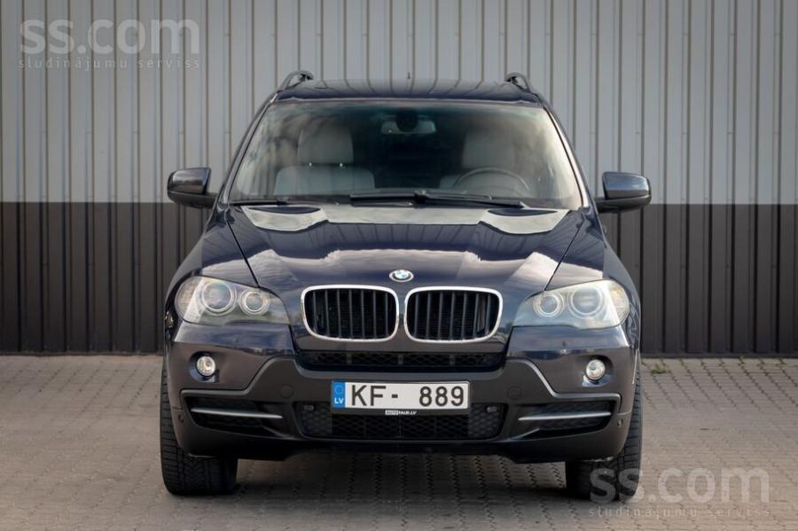 Blue BMW X5 2007 in Talsi, with an engine capacity of 3.00 L and mileage of 0 thousand km for 6490 €, photo 3 on AUTOMOTO.COM.LV