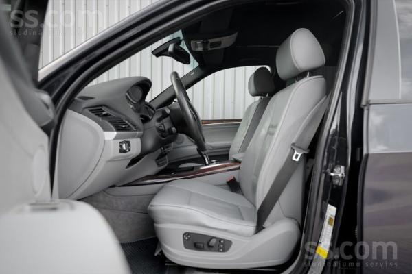 Blue BMW X5 2007 in Talsi, with an engine capacity of 3.00 L and mileage of 0 thousand km for 6490 €, photo 10 on AUTOMOTO.COM.LV