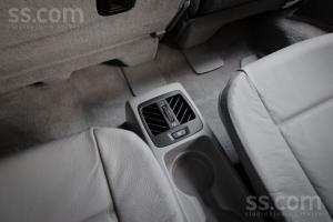 Blue BMW X5 2007 in Talsi, with an engine capacity of 3.00 L and mileage of 0 thousand km for 6490 €, photo 30 on AUTOMOTO.COM.LV
