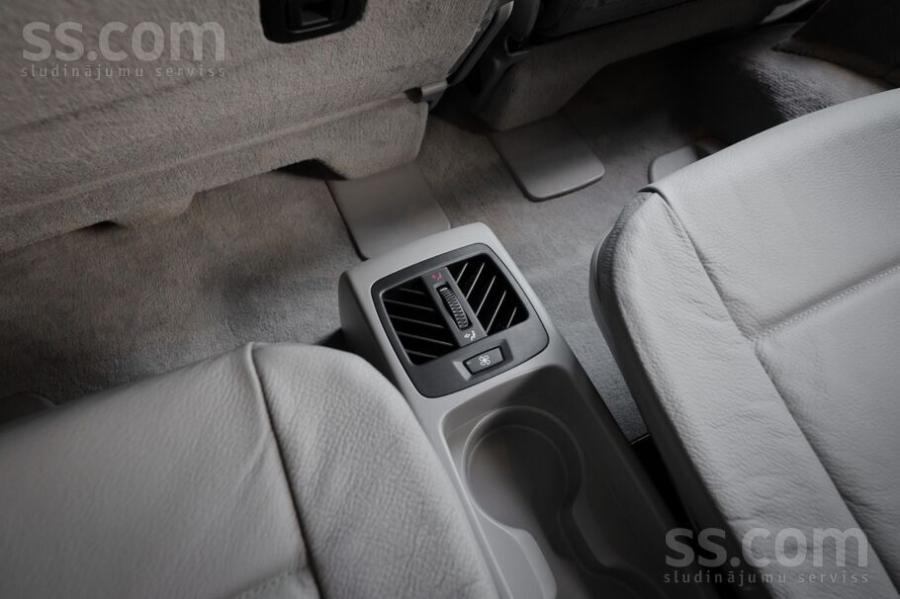 Blue BMW X5 2007 in Talsi, with an engine capacity of 3.00 L and mileage of 0 thousand km for 6490 €, photo 30 on AUTOMOTO.COM.LV