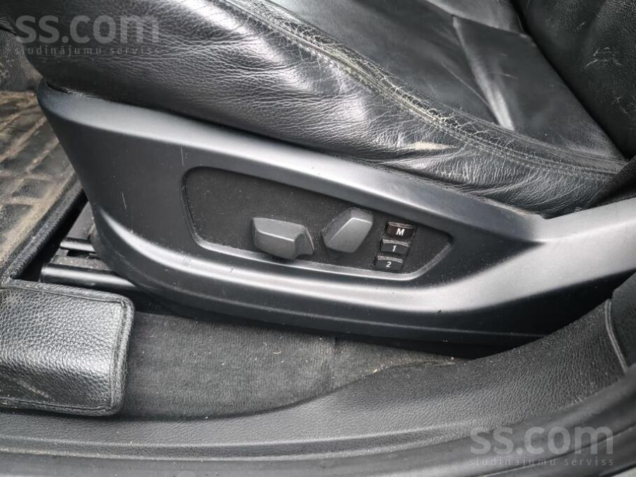 Zils BMW X5 2007 Rīga, ar dzinēja tilpumu 3.00 L un nobraukumu 297 tūkst. km par 8150 €, foto 9 vietnē AUTOMOTO.COM.LV