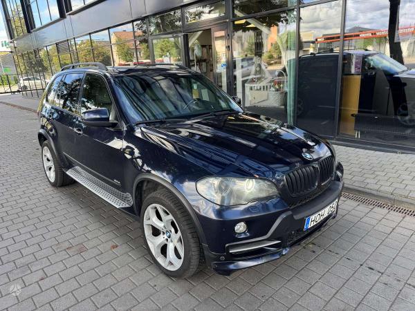 Zils BMW X5 2007 Kauņa, ar dzinēja tilpumu 2.99 L un nobraukumu 520 tūkst. km par 5500 €, foto 4 vietnē AUTOMOTO.COM.LV