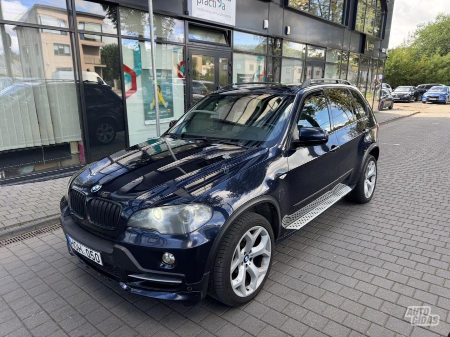 Blue BMW X5 2007 in Kaunas, with an engine capacity of 3.00 L and mileage of 520 thousand km for 5500 €, photo 1 on AUTOMOTO.COM.LV