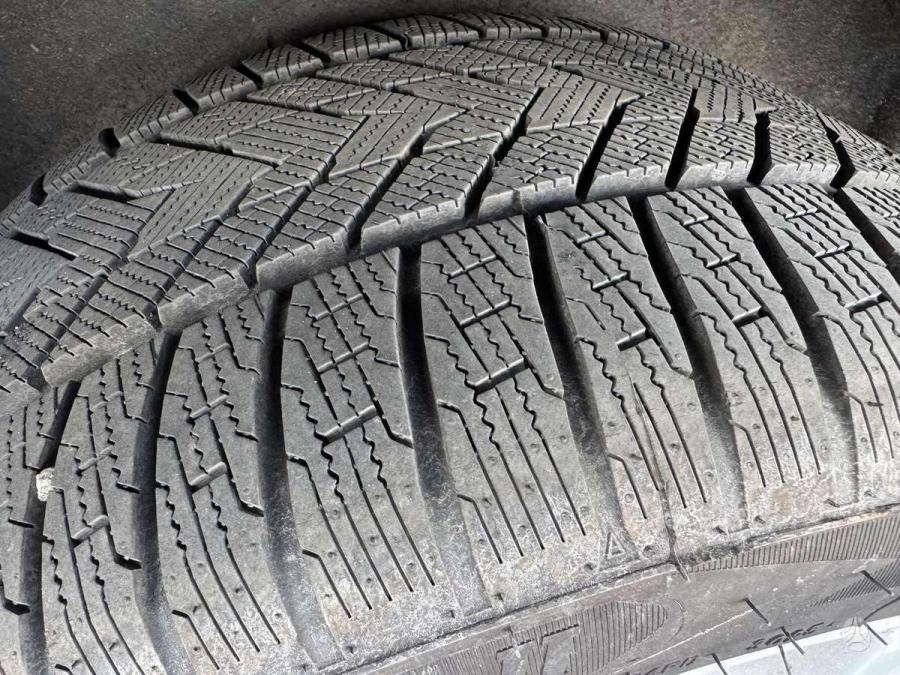 Zils BMW X5 2007 Kauņa, ar dzinēja tilpumu 2.99 L un nobraukumu 520 tūkst. km par 5400 €, foto 14 vietnē AUTOMOTO.COM.LV