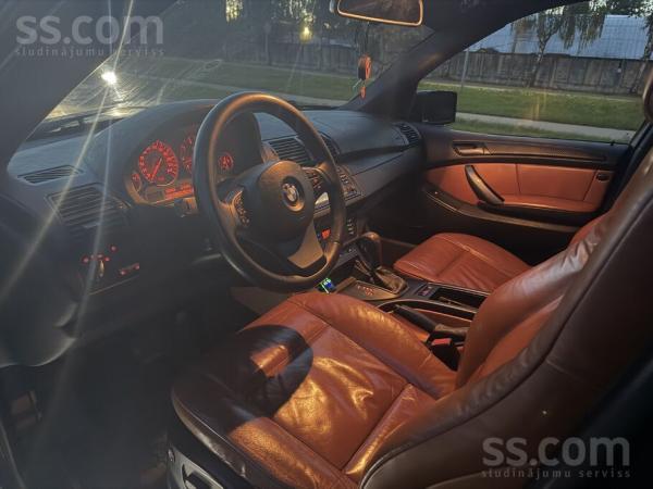 Синий БМВ Х5 2007 в Рига, объемом двигателя 3.00 л и пробегом 400 тыс. км за 4500 €, фото 10 на AUTOMOTO.COM.LV