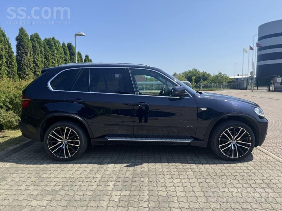 Zils BMW X5 2008 Jelgava, ar dzinēja tilpumu 3.00 L un nobraukumu 305 tūkst. km par 8500 €, foto 5 vietnē AUTOMOTO.COM.LV