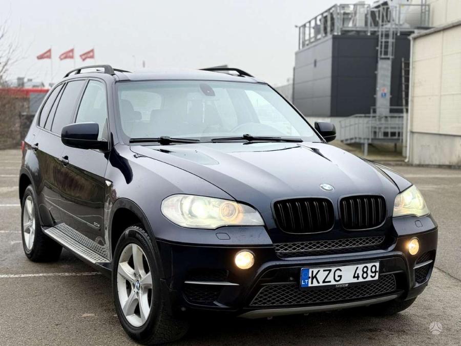 Blue BMW X5 2008 in Radviliskis, with an engine capacity of 3.00 L and mileage of 291 thousand km for 6800 €, photo 3 on AUTOMOTO.COM.LV