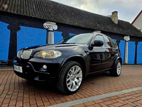 Zils BMW X5 2008 Marijampole, ar dzinēja tilpumu 2.99 L un nobraukumu 330 tūkst. km par 8200 €, foto 2 vietnē AUTOMOTO.COM.LV