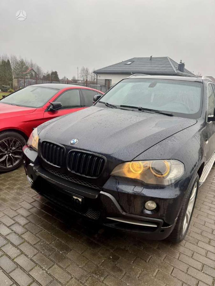 Blue BMW X5 2008 in Vilnius, with an engine capacity of 3.00 L and mileage of 397 thousand km for 6400 €, photo 1 on AUTOMOTO.COM.LV