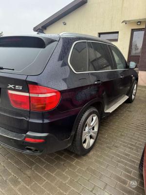 Blue BMW X5 2008 in Vilnius, with an engine capacity of 3.00 L and mileage of 397 thousand km for 6400 €, photo 3 on AUTOMOTO.COM.LV