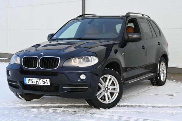 Zils BMW X5 2008 Kretinga, ar dzinēja tilpumu 2.99 L un nobraukumu 264 tūkst. km par 9499 €, foto 2 vietnē AUTOMOTO.COM.LV