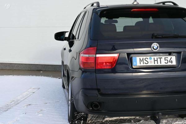 Zils BMW X5 2008 Kretinga, ar dzinēja tilpumu 2.99 L un nobraukumu 264 tūkst. km par 9499 €, foto 10 vietnē AUTOMOTO.COM.LV