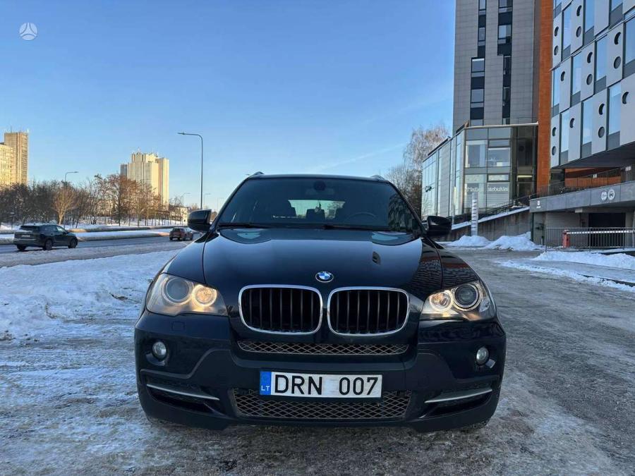 Zils BMW X5 2008 Viļņa, ar dzinēja tilpumu 2.99 L un nobraukumu 280 tūkst. km par 10500 €, foto 2 vietnē AUTOMOTO.COM.LV
