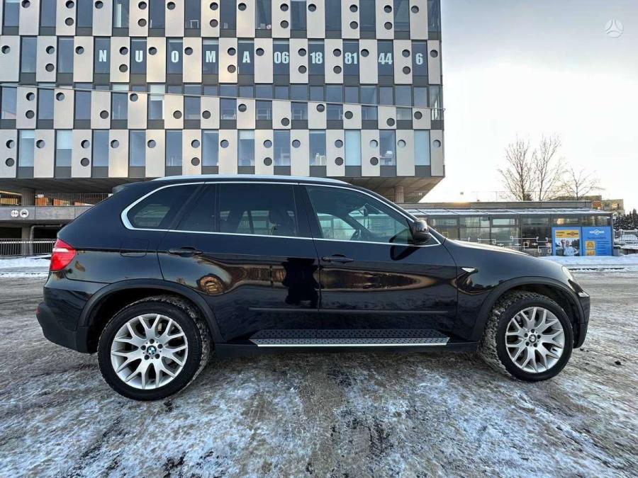 Zils BMW X5 2008 Viļņa, ar dzinēja tilpumu 2.99 L un nobraukumu 280 tūkst. km par 10500 €, foto 4 vietnē AUTOMOTO.COM.LV