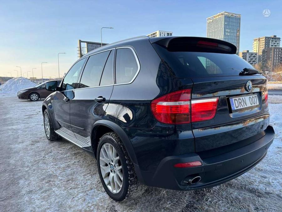 Zils BMW X5 2008 Viļņa, ar dzinēja tilpumu 2.99 L un nobraukumu 280 tūkst. km par 10500 €, foto 8 vietnē AUTOMOTO.COM.LV