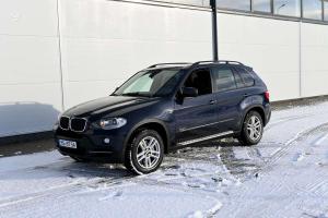 Blue BMW X5 2008 in Kretinga, with an engine capacity of 2.99 L and mileage of 264 thousand km for 9499 €, photo 13 on AUTOMOTO.COM.LV