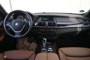 Blue BMW X5 2008 in Kretinga, with an engine capacity of 2.99 L and mileage of 264 thousand km for 9499 €, photo 25 on AUTOMOTO.COM.LV