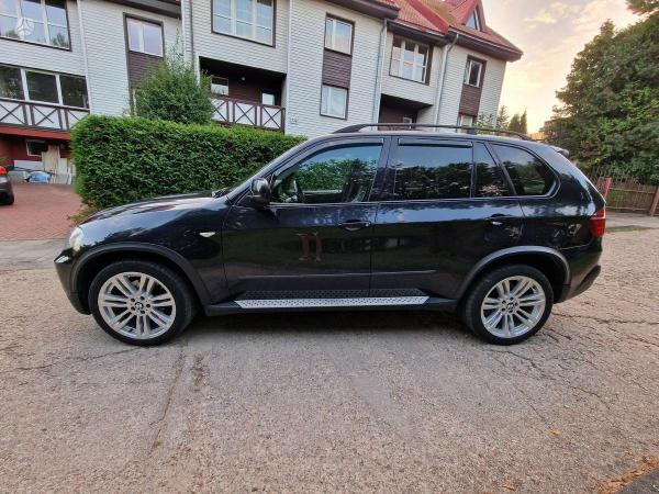 Blue BMW X5 2008 in Vilnius, with an engine capacity of 2.99 L and mileage of 306 thousand km for 8250 €, photo 8 on AUTOMOTO.COM.LV