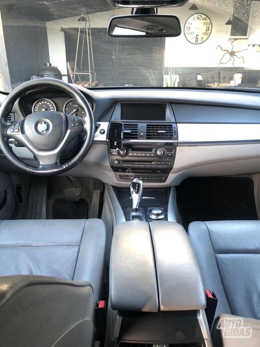Zils BMW X5 2008 Klaipėda, ar dzinēja tilpumu 3.00 L un nobraukumu 330 tūkst. km par 6000 €, foto 10 vietnē AUTOMOTO.COM.LV