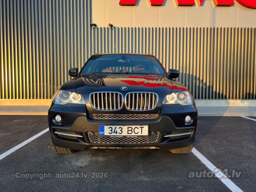 Zils BMW X5 2008 Tartu, ar dzinēja tilpumu 3.00 L un nobraukumu 305 tūkst. km par 10000 €, foto 3 vietnē AUTOMOTO.COM.LV