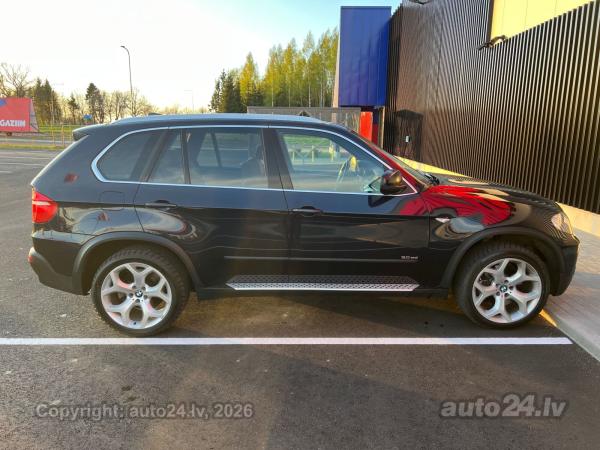 Zils BMW X5 2008 Tartu, ar dzinēja tilpumu 3.00 L un nobraukumu 305 tūkst. km par 10000 €, foto 5 vietnē AUTOMOTO.COM.LV