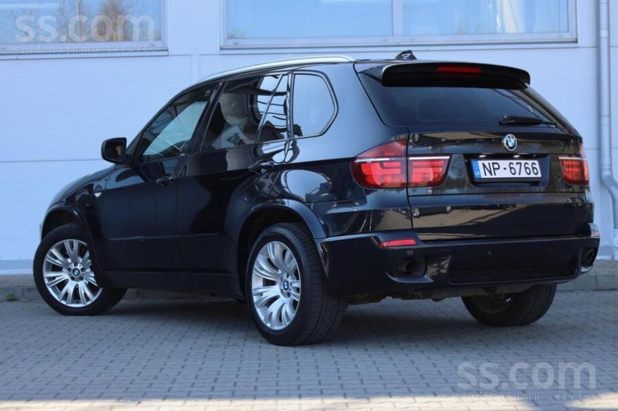 Zils BMW X5 2008 Rīga, ar dzinēja tilpumu 3.00 L un nobraukumu 0 tūkst. km par 8495 €, foto 6 vietnē AUTOMOTO.COM.LV