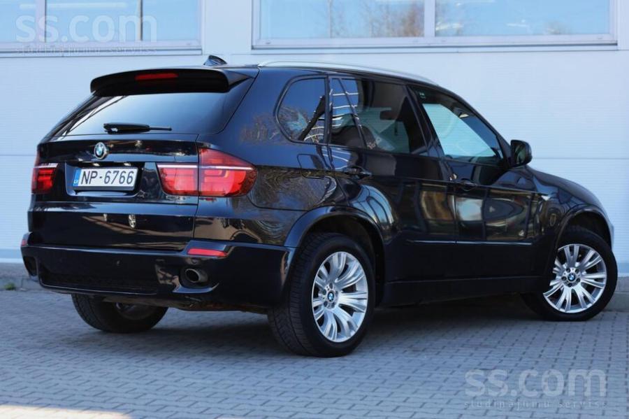 Zils BMW X5 2008 Rīga, ar dzinēja tilpumu 3.00 L un nobraukumu 0 tūkst. km par 8495 €, foto 8 vietnē AUTOMOTO.COM.LV