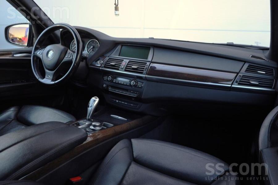 Zils BMW X5 2008 Rīga, ar dzinēja tilpumu 3.00 L un nobraukumu 0 tūkst. km par 8495 €, foto 15 vietnē AUTOMOTO.COM.LV