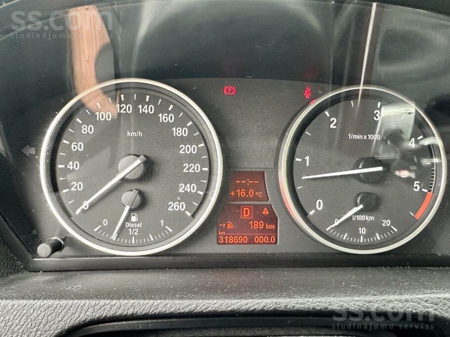 Blue BMW X5 2008 in Riga, with an engine capacity of 3.00 L and mileage of 319 thousand km for 7999 €, photo 14 on AUTOMOTO.COM.LV