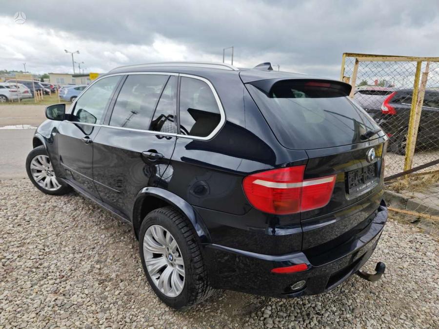 Zils BMW X5 2008 Viļņa, ar dzinēja tilpumu 2.99 L un nobraukumu 264 tūkst. km par 8690 €, foto 6 vietnē AUTOMOTO.COM.LV