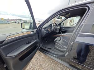 Zils BMW X5 2008 Viļņa, ar dzinēja tilpumu 2.99 L un nobraukumu 264 tūkst. km par 8690 €, foto 18 vietnē AUTOMOTO.COM.LV