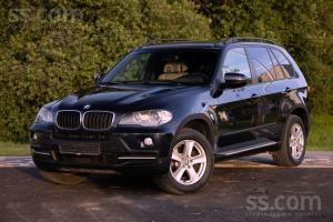 Blue BMW X5 2008 in Jelgava, with an engine capacity of 3.00 L and mileage of 252 thousand km for 8850 €, photo 4 on AUTOMOTO.COM.LV