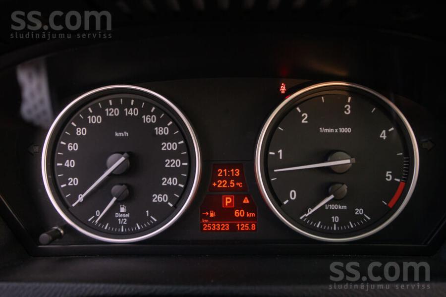 Blue BMW X5 2008 in Jelgava, with an engine capacity of 3.00 L and mileage of 252 thousand km for 8850 €, photo 20 on AUTOMOTO.COM.LV
