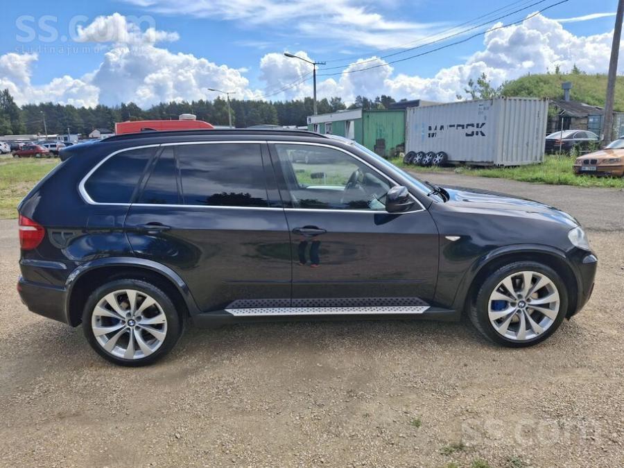 Zils BMW X5 2008 Rīga, ar dzinēja tilpumu 3.00 L un nobraukumu 309 tūkst. km par 9995 €, foto 6 vietnē AUTOMOTO.COM.LV