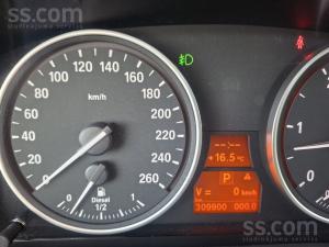 Zils BMW X5 2008 Rīga, ar dzinēja tilpumu 3.00 L un nobraukumu 309 tūkst. km par 9995 €, foto 21 vietnē AUTOMOTO.COM.LV
