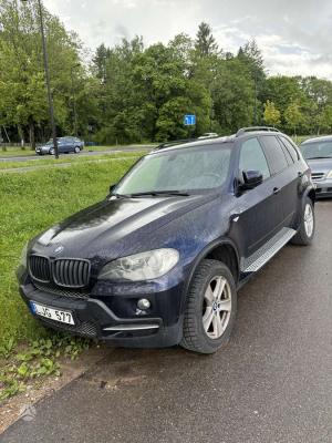 Zils BMW X5 2008 Alīta, ar dzinēja tilpumu 2.99 L un nobraukumu 350 tūkst. km par 5200 €, foto 4 vietnē AUTOMOTO.COM.LV