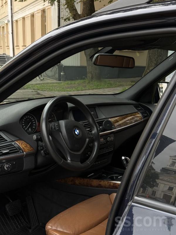 БМВ Х5 2008 в Рига на AUTOMOTO.COM.LV Синий БМВ Х5 2008 в Рига, объемом двигателя 3.00 л и пробегом 380 тыс. км за 7900 €, фото 6 на AUTOMOTO.COM.LV