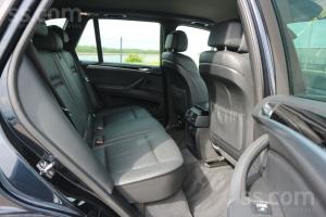 Zils BMW X5 2009 Rīga, ar dzinēja tilpumu 3.00 L un nobraukumu 218 tūkst. km par 10500 €, foto 19 vietnē AUTOMOTO.COM.LV