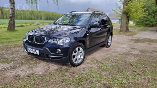 Zils BMW X5 2009 Bauska, ar dzinēja tilpumu 3.00 L un nobraukumu 251 tūkst. km par 9200 €, foto 4 vietnē AUTOMOTO.COM.LV