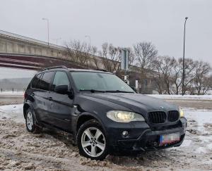 Zils BMW X5 2009 Kauņa, ar dzinēja tilpumu 3.00 L un nobraukumu 254 tūkst. km par 6600 €, foto  vietnē AUTOMOTO.COM.LV
