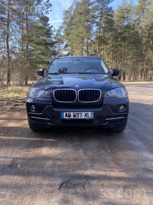 Zils BMW X5 2009 Rīga, ar dzinēja tilpumu 3.00 L un nobraukumu 248 tūkst. km par 8800 €, foto 1 vietnē AUTOMOTO.COM.LV