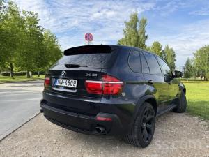 Синий БМВ Х5 2009 в Рига, объемом двигателя 3.00 л и пробегом 407 тыс. км за 6250 €, фото 8 на AUTOMOTO.COM.LV