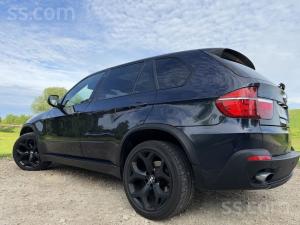 Синий БМВ Х5 2009 в Рига, объемом двигателя 3.00 л и пробегом 407 тыс. км за 6250 €, фото 10 на AUTOMOTO.COM.LV
