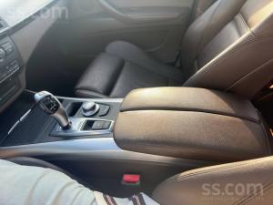 Zils BMW X5 2009 Rēzekne, ar dzinēja tilpumu 3.00 L un nobraukumu 340 tūkst. km par 8299 €, foto 11 vietnē AUTOMOTO.COM.LV