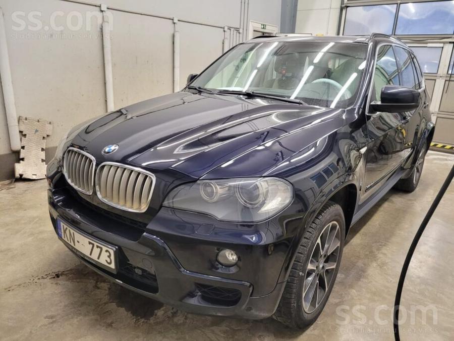 Синий БМВ Х5 2009 в Рига, объемом двигателя 3.00 л и пробегом 381 тыс. км за 11500 €, фото 1 на AUTOMOTO.COM.LV