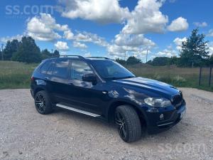 Zils BMW X5 2009 Kuldīga, ar dzinēja tilpumu 3.00 L un nobraukumu 347 tūkst. km par 9000 €, foto 3 vietnē AUTOMOTO.COM.LV